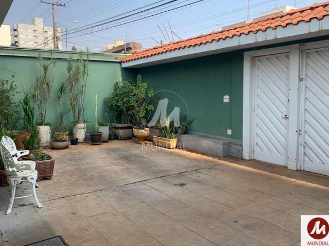 Casa térrea na rua 3 dormitórios/suite, cozinha planejada