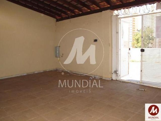 Casa térrea na rua 3 dormitórios/suite, cozinha planejada