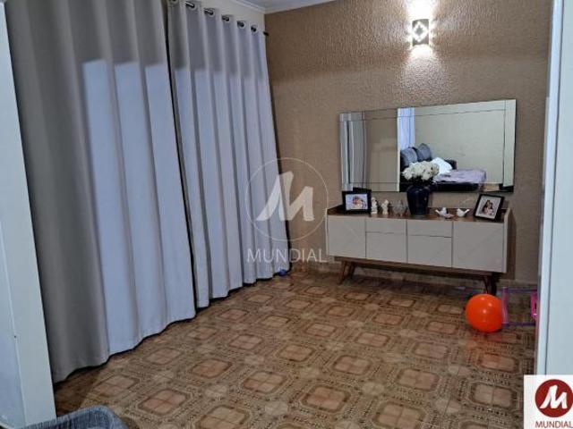 Casa térrea na rua 3 dormitórios/suite, cozinha planejada