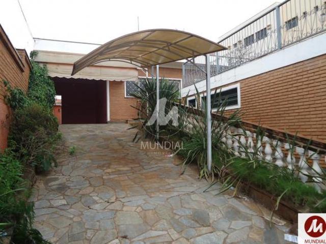 Casa térrea na rua 3 dormitórios/suite, cozinha planejada