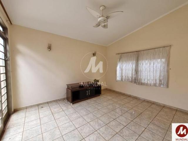 Casa térrea na rua 3 dormitórios/suite, cozinha planejada