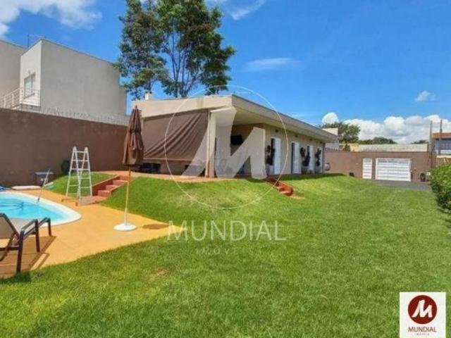 Casa térrea na rua 3 dormitórios/suite, cozinha planejada