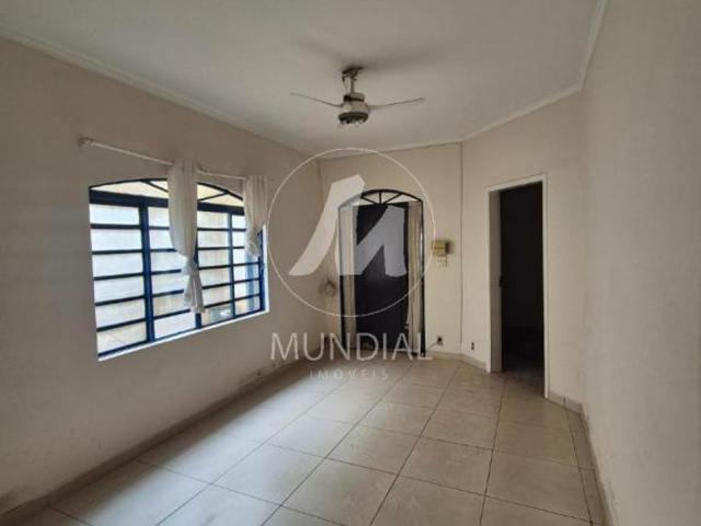 Casa térrea na rua 3 dormitórios/suite, cozinha planejada