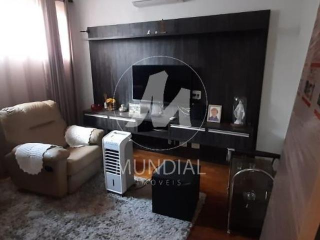 Casa térrea na rua 3 dormitórios/suite, cozinha planejada