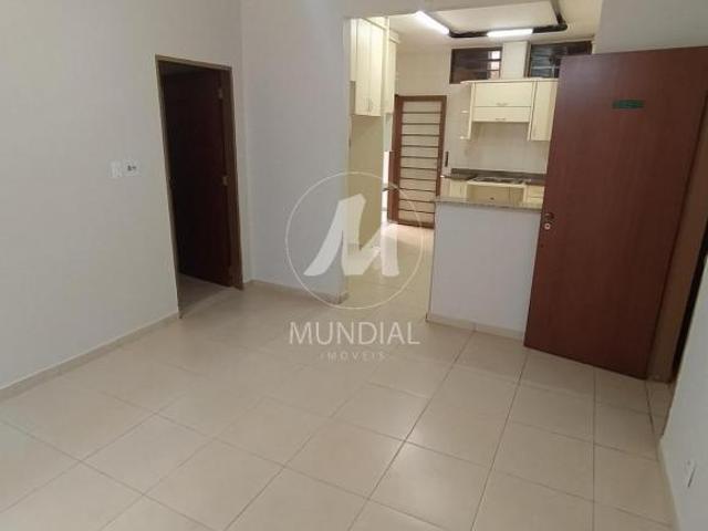 Casa térrea na rua 3 dormitórios/suite, cozinha planejada