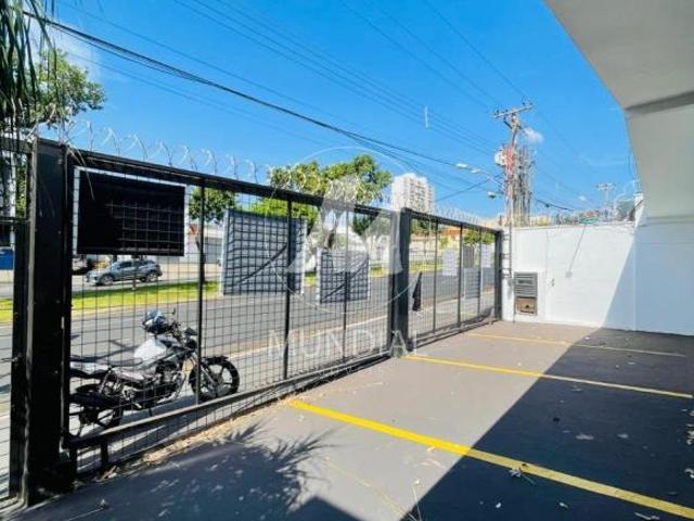 Casa térrea na rua 3 dormitórios/suite, cozinha planejada