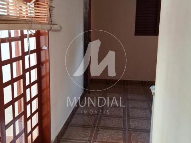 Casa térrea na rua 3 dormitórios/suite, cozinha planejada
