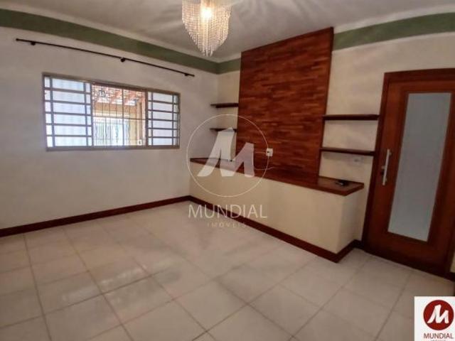 Casa térrea na rua 3 dormitórios/suite, cozinha planejada
