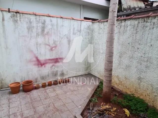 Casa térrea na rua 3 dormitórios/suite, cozinha planejada