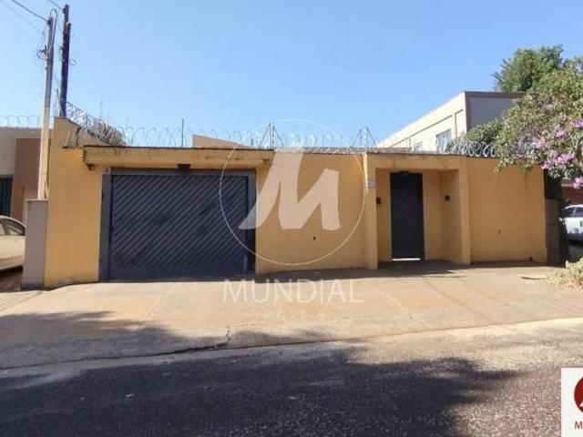 Casa térrea na rua 3 dormitórios/suite, cozinha planejada