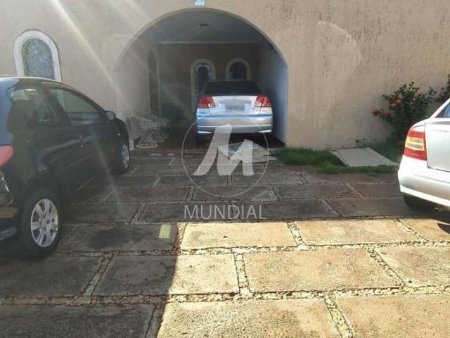 Casa térrea na rua 3 dormitórios/suite, cozinha planejada