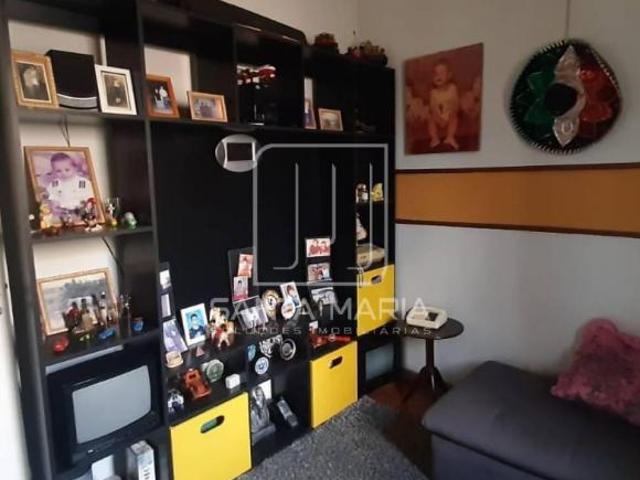 Casa térrea na rua 3 dormitórios/suite, cozinha planejada