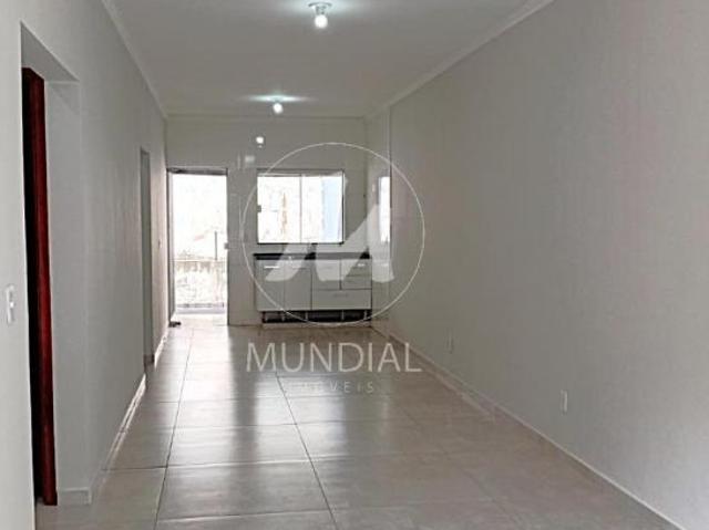 Casa térrea na rua 3 dormitórios/suite, cozinha planejada