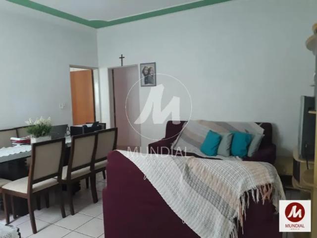 Casa térrea na rua 3 dormitórios/suite, cozinha planejada