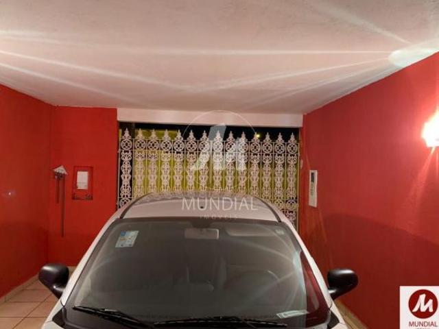 Casa térrea na rua 3 dormitórios/suite, cozinha planejada