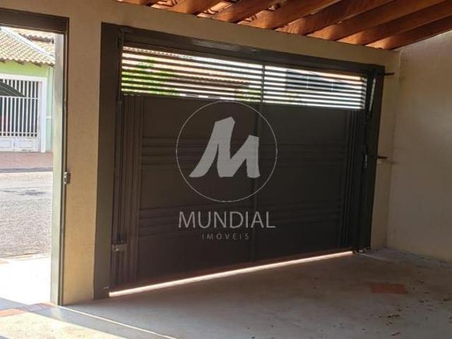 Casa térrea na rua 3 dormitórios/suite, cozinha planejada