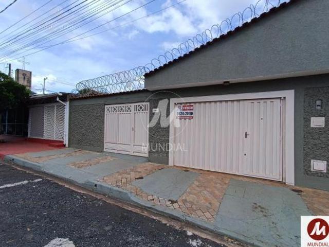 Casa térrea na rua 3 dormitórios/suite, cozinha planejada