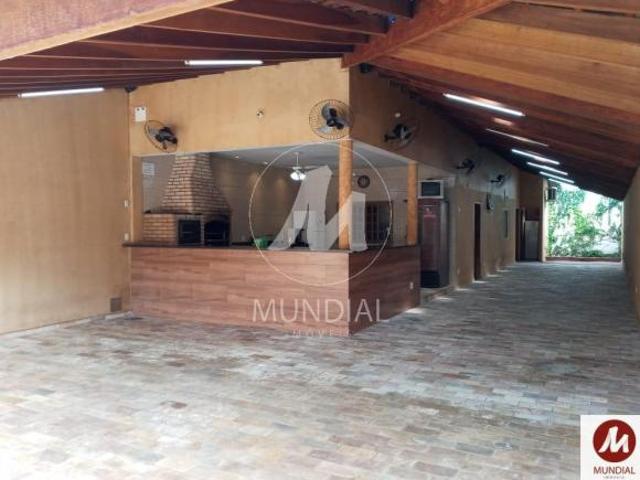 Casa térrea na rua 1 dormitórios