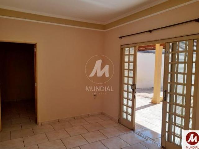 Casa térrea na rua 1 dormitórios, cozinha planejada