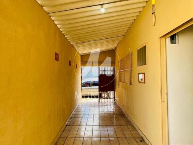 Casa térrea na rua 1 dormitórios, cozinha planejada