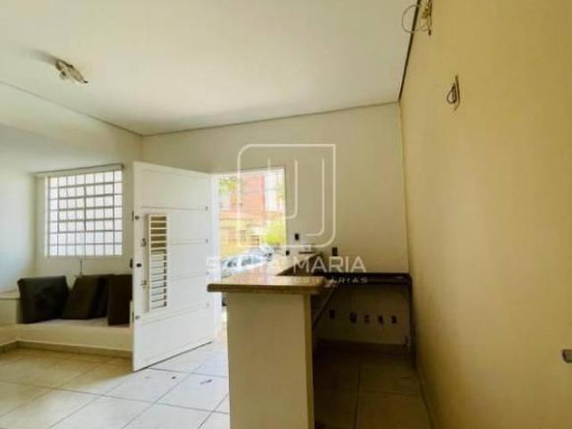 Casa térrea na rua 1 dormitórios, cozinha planejada