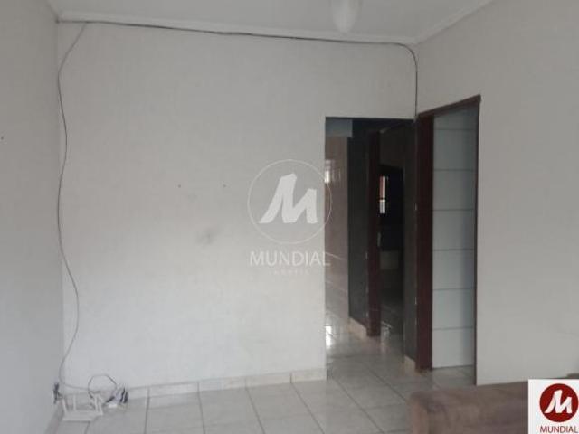 Casa térrea na rua 2 dormitórios