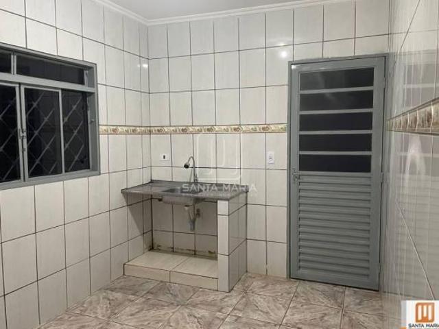 Casa térrea na rua 2 dormitórios