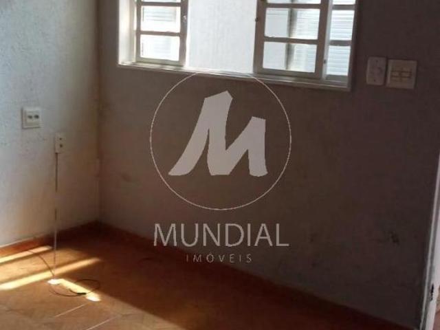 Casa térrea na rua 2 dormitórios, cozinha planejada