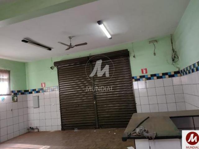 Casa térrea na rua 2 dormitórios, cozinha planejada