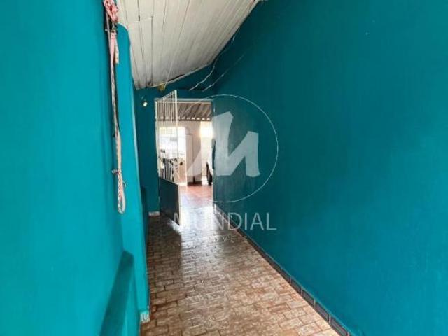 Casa térrea na rua 2 dormitórios, cozinha planejada