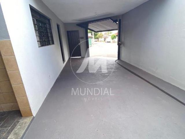 Casa térrea na rua 2 dormitórios, cozinha planejada