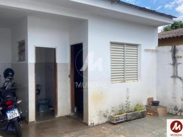 Casa térrea na rua 2 dormitórios, cozinha planejada