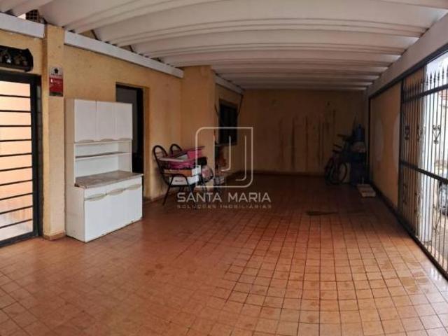 Casa térrea na rua 2 dormitórios, em condomínio fechado