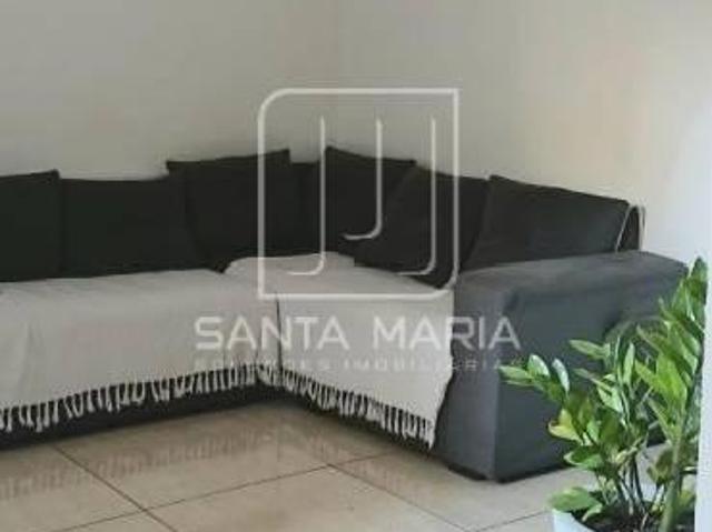 Casa térrea na rua 2 dormitórios, em condomínio fechado