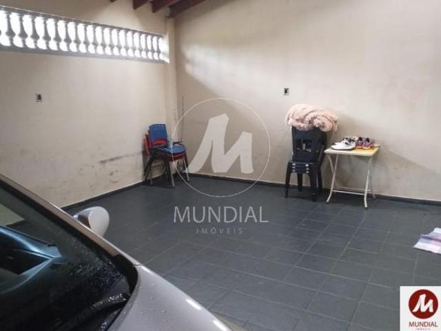 Casa térrea na rua 2 dormitórios/suite, cozinha planejada