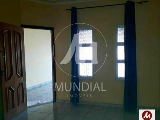 Casa térrea na rua 2 dormitórios/suite, cozinha planejada
