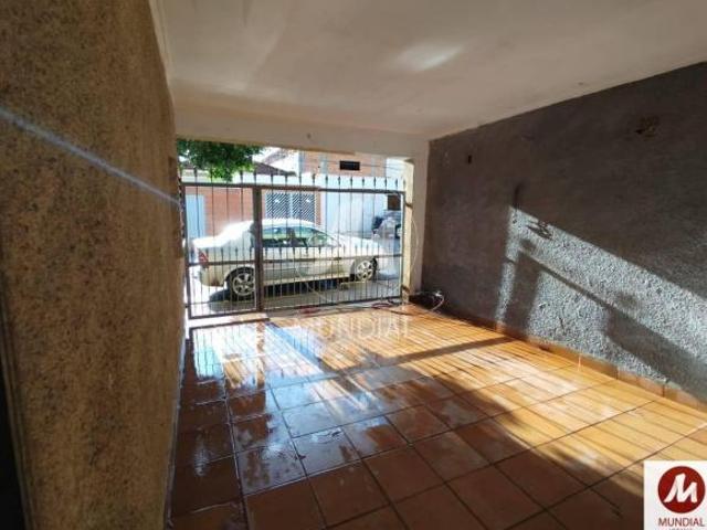 Casa térrea na rua 2 dormitórios/suite, cozinha planejada