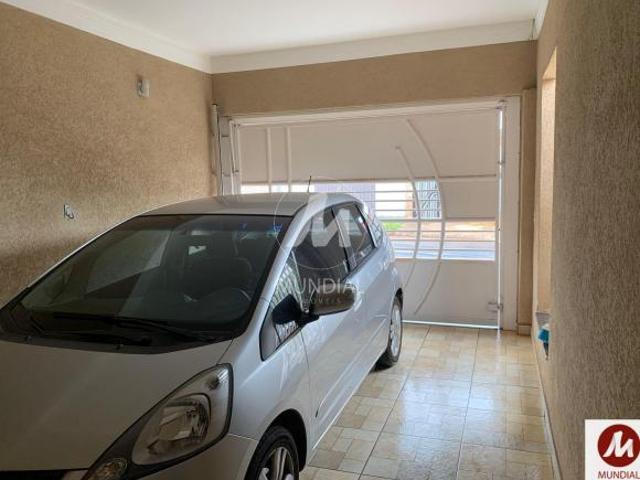 Casa térrea na rua 2 dormitórios/suite, cozinha planejada