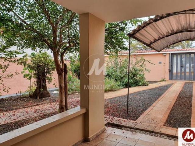 Casa térrea na rua 2 dormitórios/suite, cozinha planejada