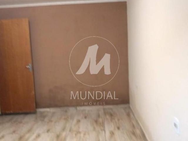 Casa térrea na rua 2 dormitórios/suite, cozinha planejada