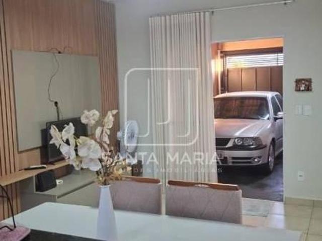 Casa térrea na rua 2 dormitórios/suite, cozinha planejada
