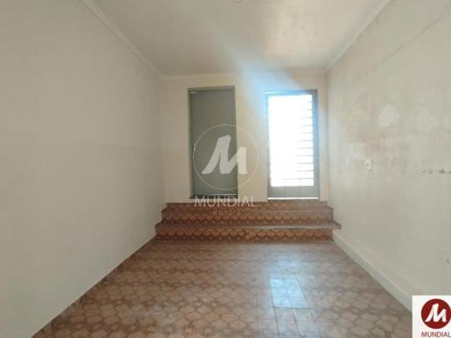 Casa térrea na rua 2 dormitórios/suite, cozinha planejada