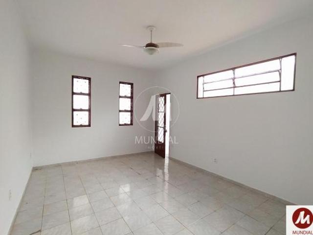 Casa térrea na rua 2 dormitórios/suite, cozinha planejada