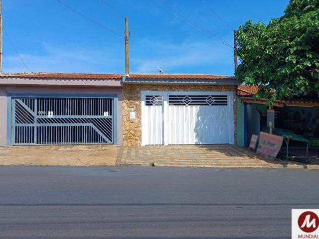 Casa térrea na rua 2 dormitórios/suite