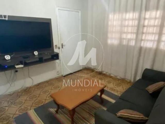 Casa térrea na rua 4 dormitórios, cozinha planejada