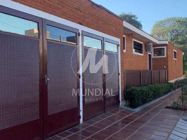 Casa térrea na rua 4 dormitórios/suite, cozinha planejada