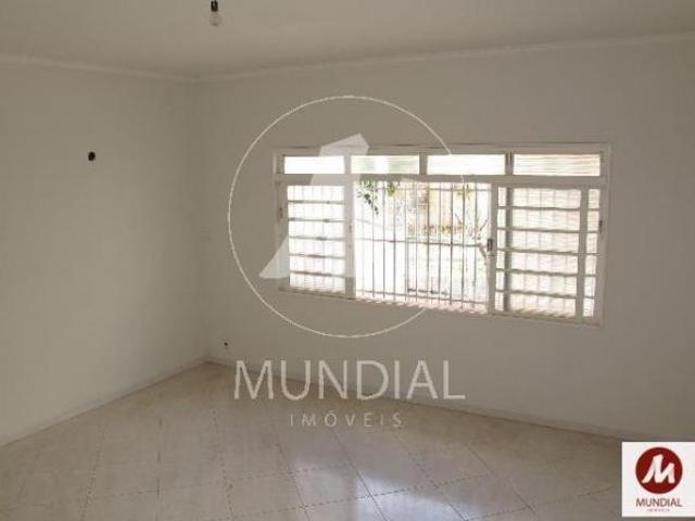 Casa térrea na rua 4 dormitórios/suite, cozinha planejada
