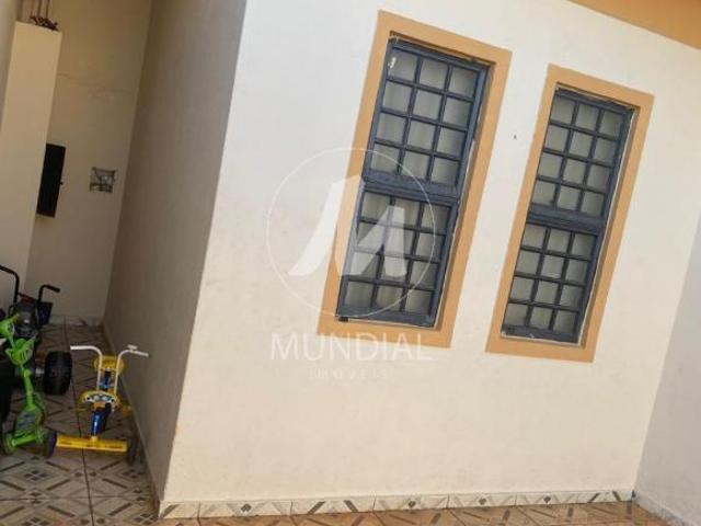 Casa térrea na rua 4 dormitórios/suite, cozinha planejada