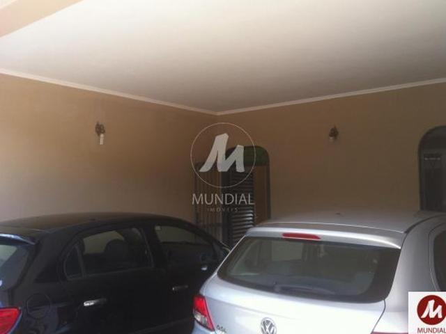 Casa térrea na rua 4 dormitórios/suite, cozinha planejada