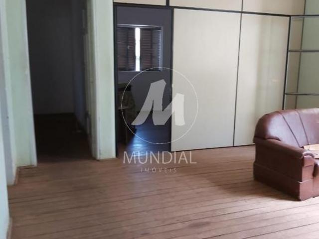Casa térrea na rua 5 dormitórios, cozinha planejada